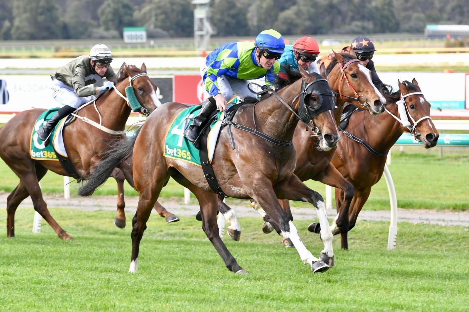 Legacy Rose back in winning form